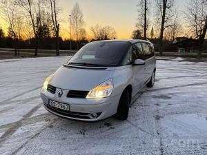 Grey Renault Espace 2009 in Ogre, with an engine capacity of 2.00 L and mileage of 249 thousand km for 2500 €, photo  on AUTOMOTO.COM.LV