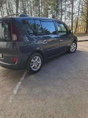 Grey Renault Espace 2010 in Kaisiadorys, with an engine capacity of 2.00 L and mileage of 259 thousand km for 2600 €, photo 10 on AUTOMOTO.COM.LV