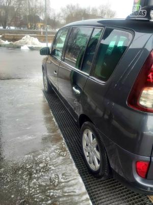 Grey Renault Espace 2011 in Vilnius, with an engine capacity of 2.00 L and mileage of 280 thousand km for 2700 €, photo 6 on AUTOMOTO.COM.LV