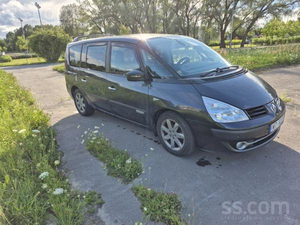 Pelēks Renault Espace 2011 Jelgava, ar dzinēja tilpumu 2.00 L un nobraukumu 324 tūkst. km par 5000 €, foto 2 vietnē AUTOMOTO.COM.LV
