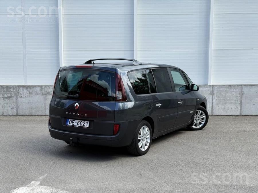 Серый Рено Эспейс 2012 в Рига, объемом двигателя 2.00 л и пробегом 0 тыс. км за 5594 €, фото 4 на AUTOMOTO.COM.LV
