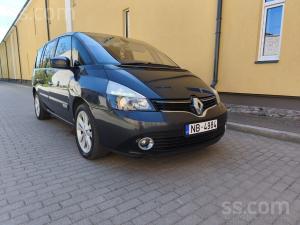 Grey Renault Espace 2013 in Daugavpils, with an engine capacity of 2.00 L and mileage of 205 thousand km for 6550 €, photo 8 on AUTOMOTO.COM.LV