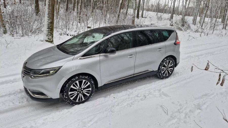 Pelēks Renault Espace 2015 Viļņa, ar dzinēja tilpumu 1.60 L un nobraukumu 236 tūkst. km par 10200 €, foto 6 vietnē AUTOMOTO.COM.LV