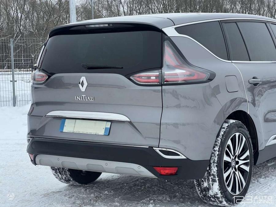 Grey Renault Espace 2015 in Taurage, with an engine capacity of 1.60 L and mileage of 195 thousand km for 9600 €, photo 7 on AUTOMOTO.COM.LV