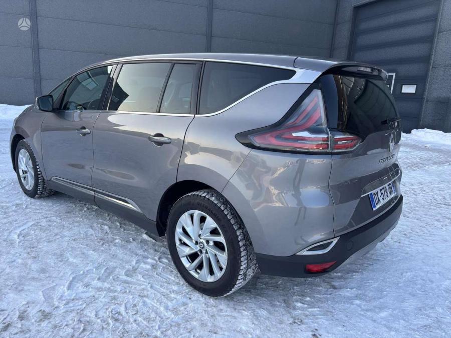Pelēks Renault Espace 2015 Viļņa, ar dzinēja tilpumu 1.60 L un nobraukumu 279 tūkst. km par 7850 €, foto 3 vietnē AUTOMOTO.COM.LV