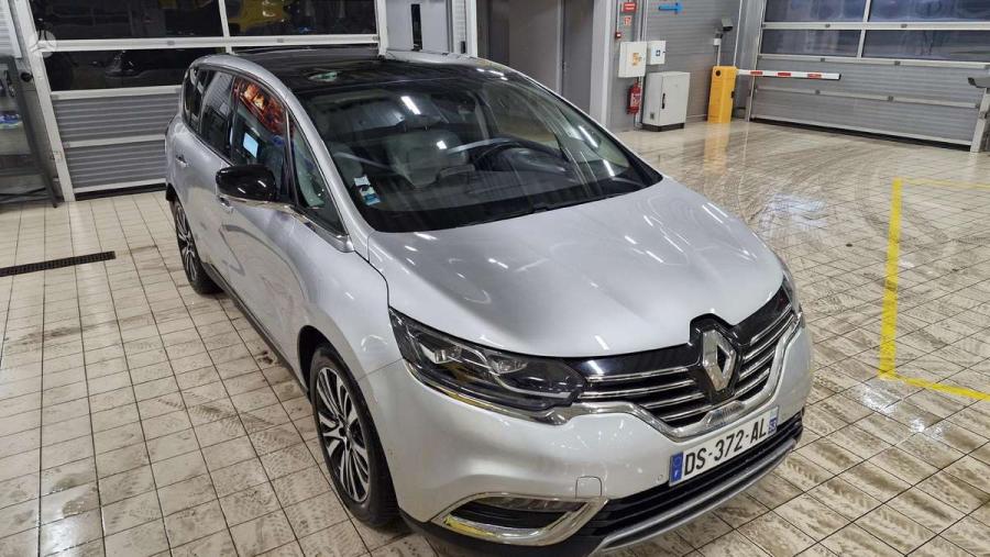 Grey Renault Espace 2015 in Vilnius, with an engine capacity of 1.60 L and mileage of 236 thousand km for 10200 €, photo 1 on AUTOMOTO.COM.LV