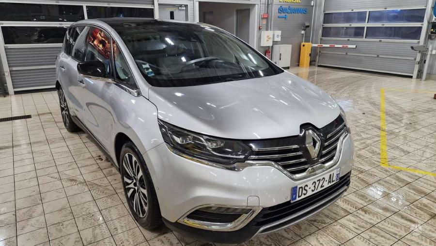 Grey Renault Espace 2015 in Vilnius, with an engine capacity of 1.60 L and mileage of 236 thousand km for 10200 €, photo 2 on AUTOMOTO.COM.LV