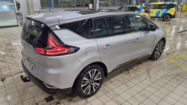 Pelēks Renault Espace 2015 Viļņa, ar dzinēja tilpumu 1.60 L un nobraukumu 236 tūkst. km par 10200 €, foto 4 vietnē AUTOMOTO.COM.LV