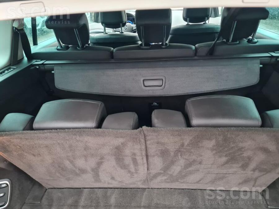 Grey Renault Espace 2015 in Jelgava, with an engine capacity of 1.60 L and mileage of 0 thousand km for 8900 €, photo 11 on AUTOMOTO.COM.LV
