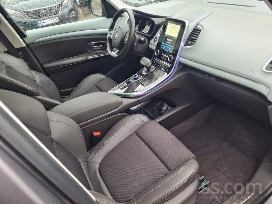 Grey Renault Espace 2015 in Jelgava, with an engine capacity of 1.60 L and mileage of 0 thousand km for 8900 €, photo 17 on AUTOMOTO.COM.LV
