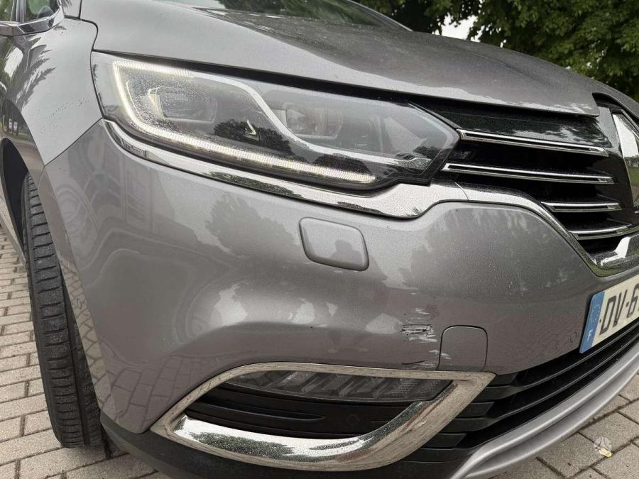 Grey Renault Espace 2015 in Taurage, with an engine capacity of 1.60 L and mileage of 245 thousand km for 8500 €, photo 8 on AUTOMOTO.COM.LV