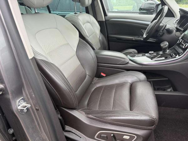 Pelēks Renault Espace 2015 Tauragė, ar dzinēja tilpumu 1.60 L un nobraukumu 245 tūkst. km par 8500 €, foto 10 vietnē AUTOMOTO.COM.LV