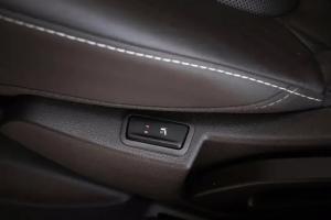 Pelēks Renault Espace 2015 Jelgava, ar dzinēja tilpumu 1.60 L un nobraukumu 175 tūkst. km par 14390 €, foto 27 vietnē AUTOMOTO.COM.LV
