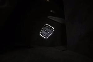 Pelēks Renault Espace 2015 Jelgava, ar dzinēja tilpumu 1.60 L un nobraukumu 175 tūkst. km par 14390 €, foto 31 vietnē AUTOMOTO.COM.LV