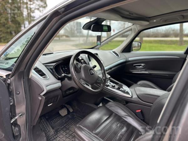 Pelēks Renault Espace 2015 Saldus, ar dzinēja tilpumu 1.60 L un nobraukumu 345 tūkst. km par 8200 €, foto 6 vietnē AUTOMOTO.COM.LV