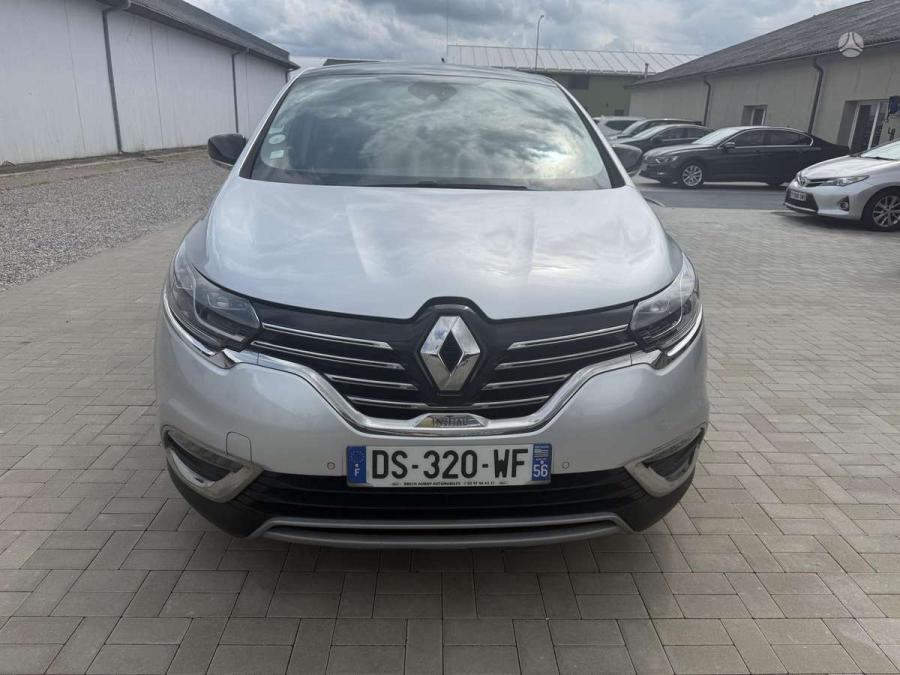 Grey Renault Espace 2015 in Taurage, with an engine capacity of 1.60 L and mileage of 199 thousand km for 7600 €, photo 3 on AUTOMOTO.COM.LV