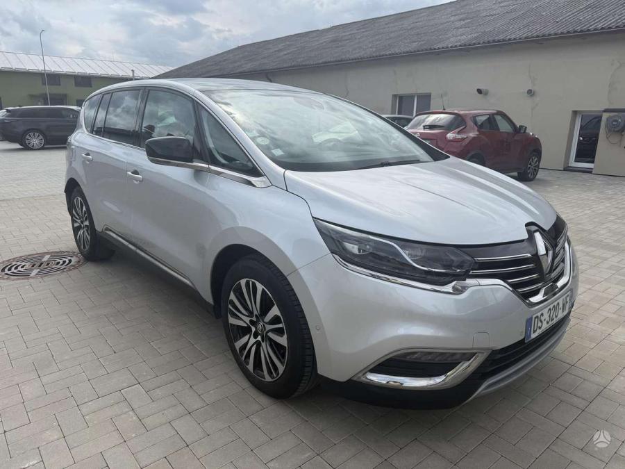Grey Renault Espace 2015 in Taurage, with an engine capacity of 1.60 L and mileage of 199 thousand km for 7600 €, photo 4 on AUTOMOTO.COM.LV