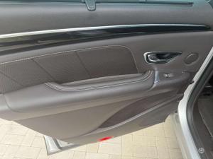 Grey Renault Espace 2015 in Taurage, with an engine capacity of 1.60 L and mileage of 199 thousand km for 7600 €, photo 26 on AUTOMOTO.COM.LV
