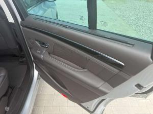 Grey Renault Espace 2015 in Taurage, with an engine capacity of 1.60 L and mileage of 199 thousand km for 7600 €, photo 30 on AUTOMOTO.COM.LV