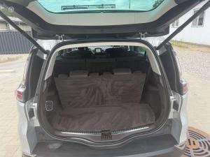 Grey Renault Espace 2015 in Taurage, with an engine capacity of 1.60 L and mileage of 199 thousand km for 7600 €, photo 33 on AUTOMOTO.COM.LV