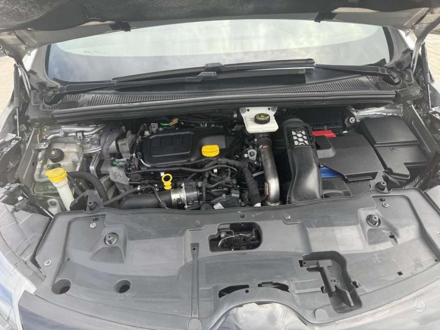 Grey Renault Espace 2015 in Taurage, with an engine capacity of 1.60 L and mileage of 199 thousand km for 7600 €, photo 36 on AUTOMOTO.COM.LV