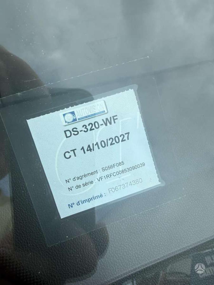 Grey Renault Espace 2015 in Taurage, with an engine capacity of 1.60 L and mileage of 199 thousand km for 7600 €, photo 37 on AUTOMOTO.COM.LV