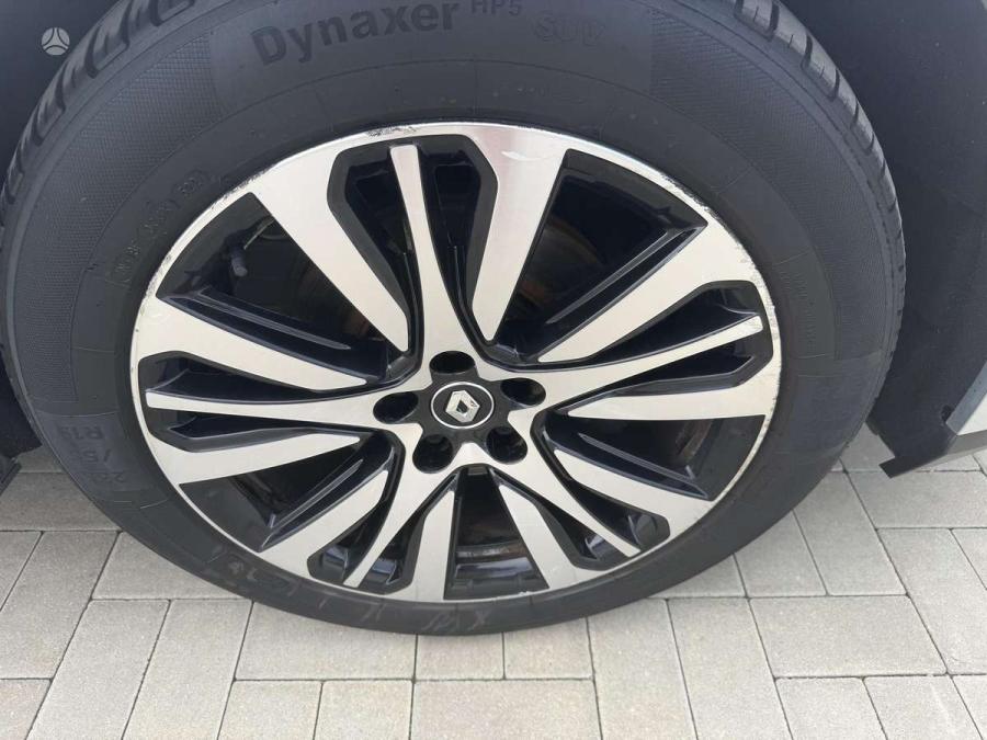 Grey Renault Espace 2015 in Taurage, with an engine capacity of 1.60 L and mileage of 199 thousand km for 7600 €, photo 41 on AUTOMOTO.COM.LV