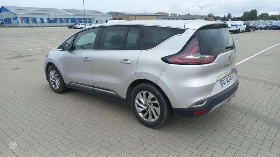 Pelēks Renault Espace 2015 Tauragė, ar dzinēja tilpumu 1.60 L un nobraukumu 216 tūkst. km par 6000 €, foto 7 vietnē AUTOMOTO.COM.LV