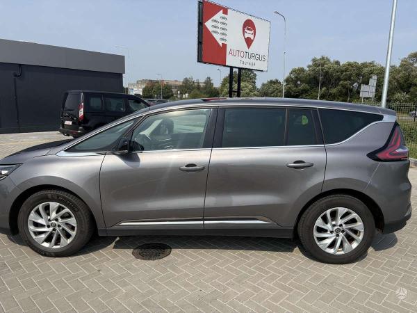Grey Renault Espace 2015 in Taurage, with an engine capacity of 1.60 L and mileage of 240 thousand km for 7800 €, photo 8 on AUTOMOTO.COM.LV