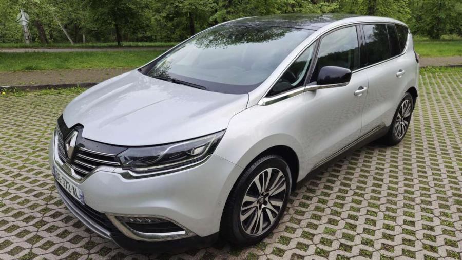 Pelēks Renault Espace 2015 Viļņa, ar dzinēja tilpumu 1.60 L un nobraukumu 244 tūkst. km par 9800 €, foto 10 vietnē AUTOMOTO.COM.LV