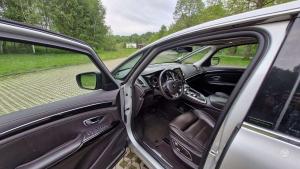 Pelēks Renault Espace 2015 Viļņa, ar dzinēja tilpumu 1.60 L un nobraukumu 244 tūkst. km par 9800 €, foto 23 vietnē AUTOMOTO.COM.LV