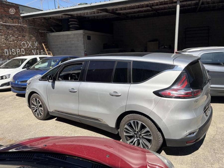 Pelēks Renault Espace 2015 Ukmergė, ar dzinēja tilpumu 1.60 L un nobraukumu 203 tūkst. km par 5150 €, foto 11 vietnē AUTOMOTO.COM.LV