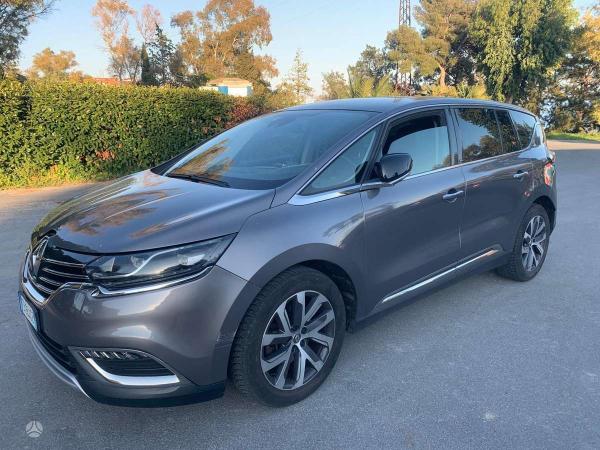 Grey Renault Espace 2015 in Kaunas, with an engine capacity of 1.60 L and mileage of 280 thousand km for 6899 €, photo 1 on AUTOMOTO.COM.LV