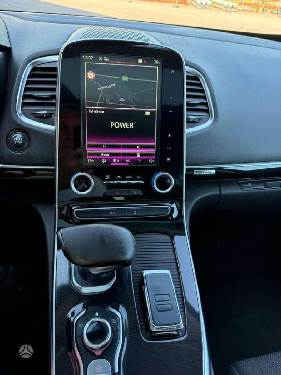 Pelēks Renault Espace 2015 Kauņa, ar dzinēja tilpumu 1.60 L un nobraukumu 280 tūkst. km par 6700 €, foto 13 vietnē AUTOMOTO.COM.LV
