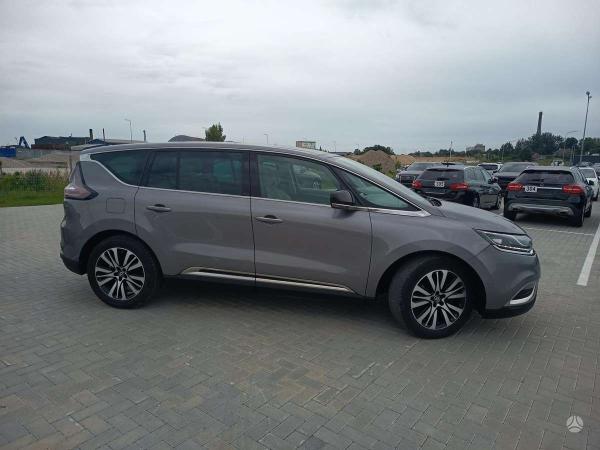 Pelēks Renault Espace 2015 Tauragė, ar dzinēja tilpumu 1.60 L un nobraukumu 244 tūkst. km par 7000 €, foto 4 vietnē AUTOMOTO.COM.LV