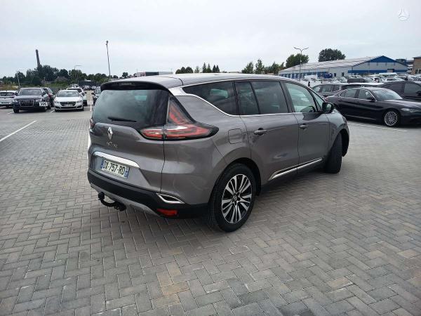Pelēks Renault Espace 2015 Tauragė, ar dzinēja tilpumu 1.60 L un nobraukumu 244 tūkst. km par 7000 €, foto 5 vietnē AUTOMOTO.COM.LV