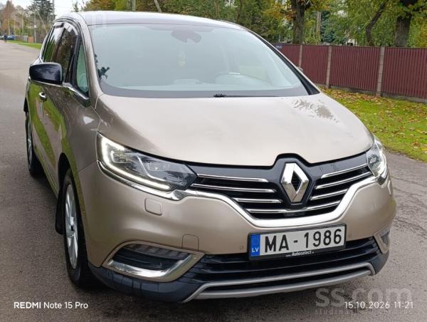 Grey Renault Espace 2015 in Riga, with an engine capacity of 1.60 L and mileage of 212 thousand km for 8390 €, photo 8 on AUTOMOTO.COM.LV