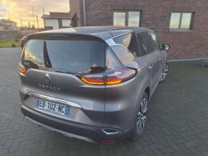 Pelēks Renault Espace 2016 Tauragė, ar dzinēja tilpumu 1.60 L un nobraukumu 150 tūkst. km par 6300 €, foto 9 vietnē AUTOMOTO.COM.LV