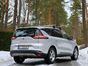 Pelēks Renault Espace 2016 Viļņa, ar dzinēja tilpumu 1.60 L un nobraukumu 185 tūkst. km par 10750 €, foto 4 vietnē AUTOMOTO.COM.LV