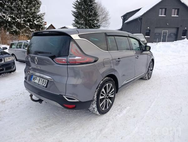 Grey Renault Espace 2016 in Rezekne, with an engine capacity of 1.60 L and mileage of 326 thousand km for 10500 €, photo 5 on AUTOMOTO.COM.LV