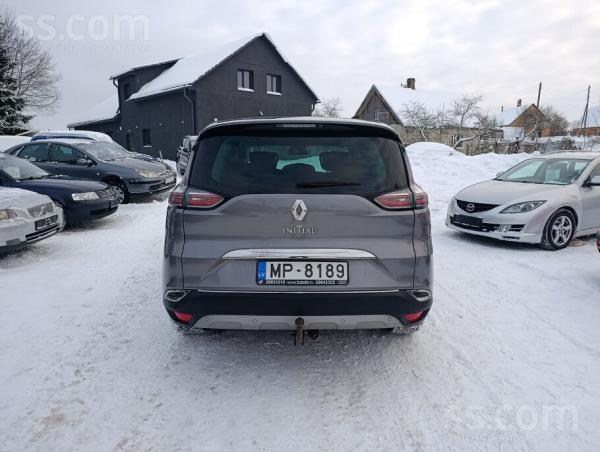 Grey Renault Espace 2016 in Rezekne, with an engine capacity of 1.60 L and mileage of 326 thousand km for 10500 €, photo 6 on AUTOMOTO.COM.LV