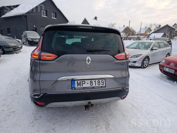 Grey Renault Espace 2016 in Rezekne, with an engine capacity of 1.60 L and mileage of 326 thousand km for 10500 €, photo 8 on AUTOMOTO.COM.LV