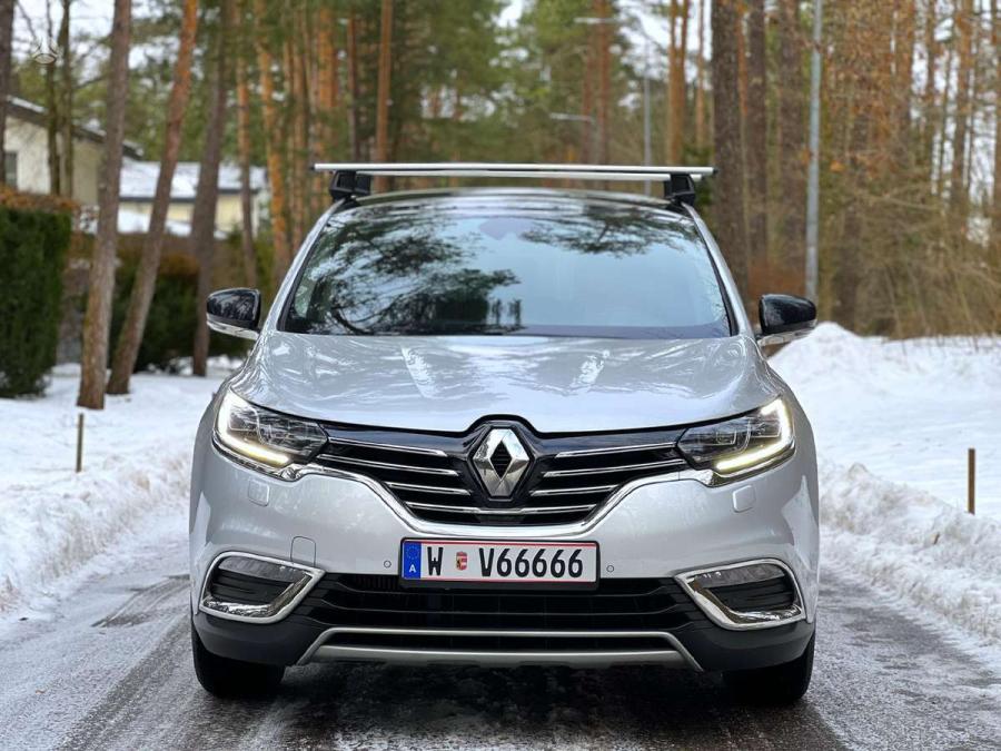 Grey Renault Espace 2016 in Vilnius, with an engine capacity of 1.60 L and mileage of 185 thousand km for 10750 €, photo 5 on AUTOMOTO.COM.LV