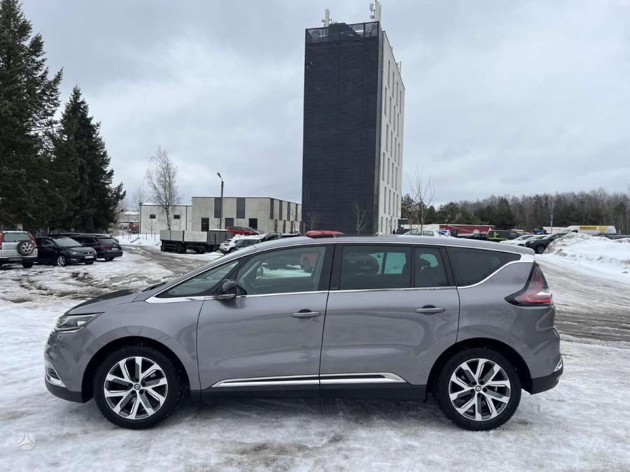 Grey Renault Espace 2016 in Kaunas, with an engine capacity of 1.60 L and mileage of 230 thousand km for 10450 €, photo 6 on AUTOMOTO.COM.LV