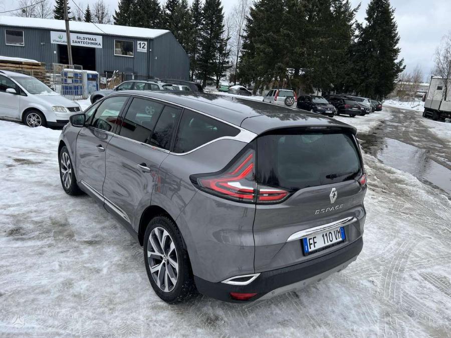 Grey Renault Espace 2016 in Kaunas, with an engine capacity of 1.60 L and mileage of 230 thousand km for 10450 €, photo 11 on AUTOMOTO.COM.LV