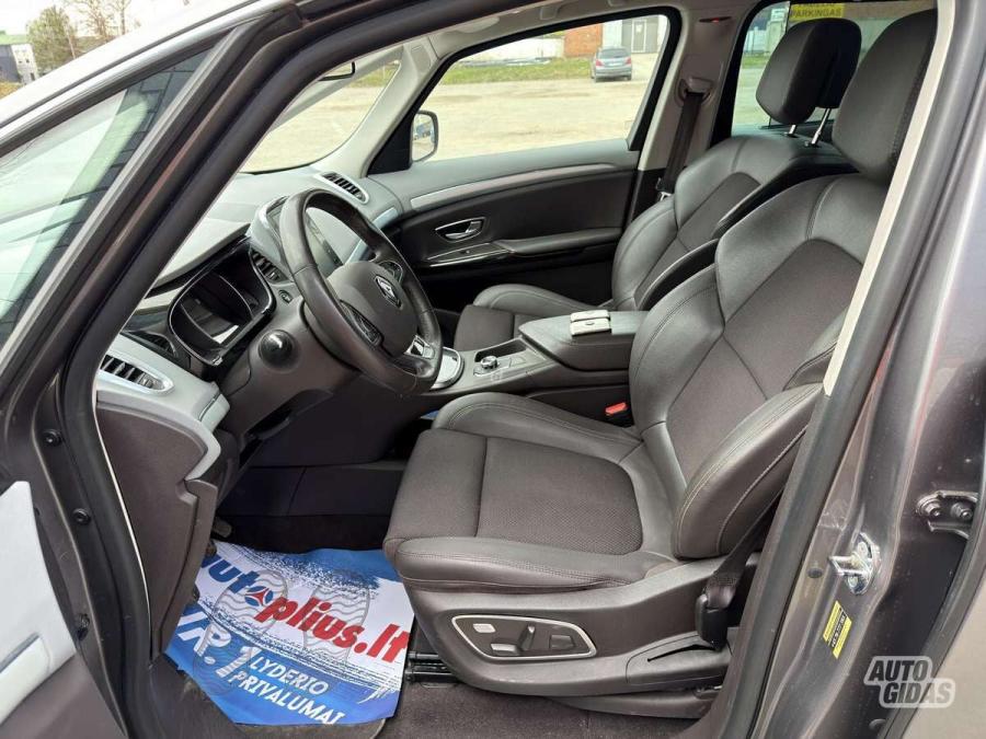 Grey Renault Espace 2016 in Kaunas, with an engine capacity of 1.60 L and mileage of 269 thousand km for 8250 €, photo 16 on AUTOMOTO.COM.LV