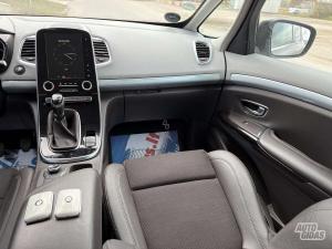 Grey Renault Espace 2016 in Kaunas, with an engine capacity of 1.60 L and mileage of 269 thousand km for 8250 €, photo 19 on AUTOMOTO.COM.LV