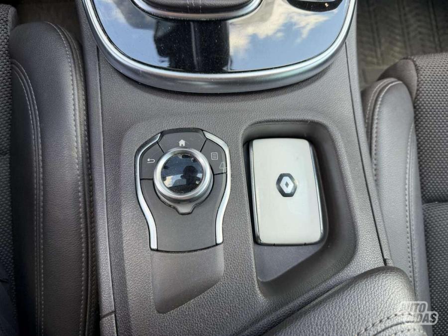 Grey Renault Espace 2016 in Kaunas, with an engine capacity of 1.60 L and mileage of 269 thousand km for 8250 €, photo 32 on AUTOMOTO.COM.LV