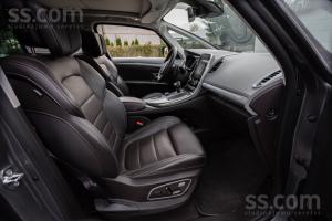 Pelēks Renault Espace 2016 Rīga, ar dzinēja tilpumu 1.60 L un nobraukumu 178 tūkst. km par 11600 €, foto 25 vietnē AUTOMOTO.COM.LV