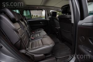 Pelēks Renault Espace 2016 Rīga, ar dzinēja tilpumu 1.60 L un nobraukumu 178 tūkst. km par 11600 €, foto 26 vietnē AUTOMOTO.COM.LV